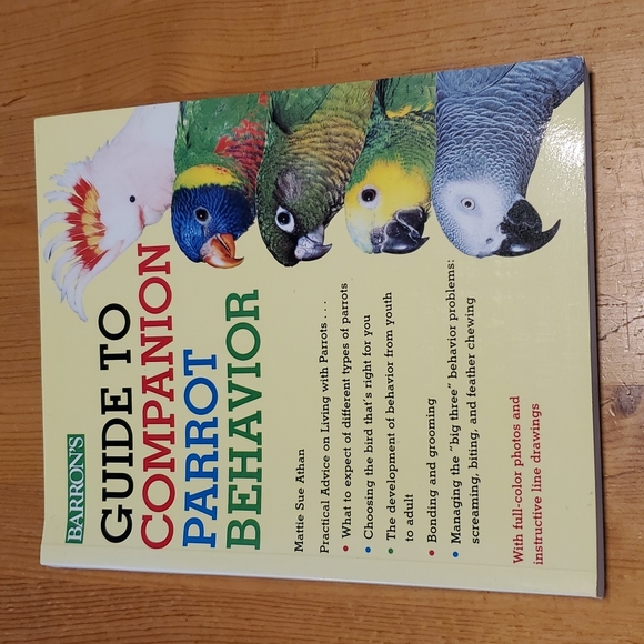 Barron'S | Other | Guide To Companion Parrot Behavior | Poshmark